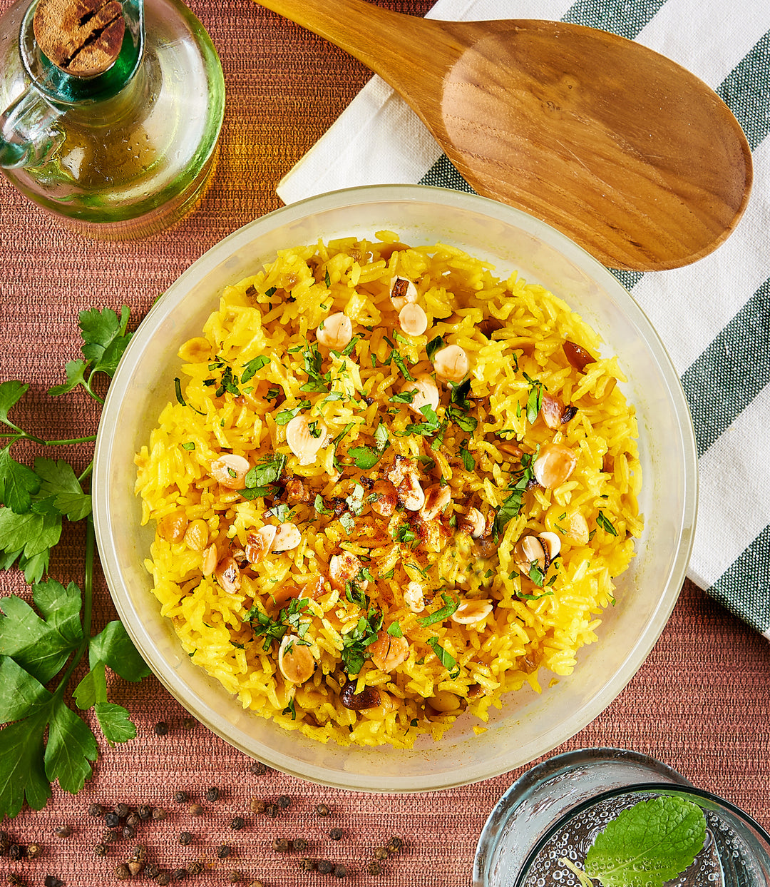Turmeric Rice Pilaf with Almonds in the Microwave | Anyday